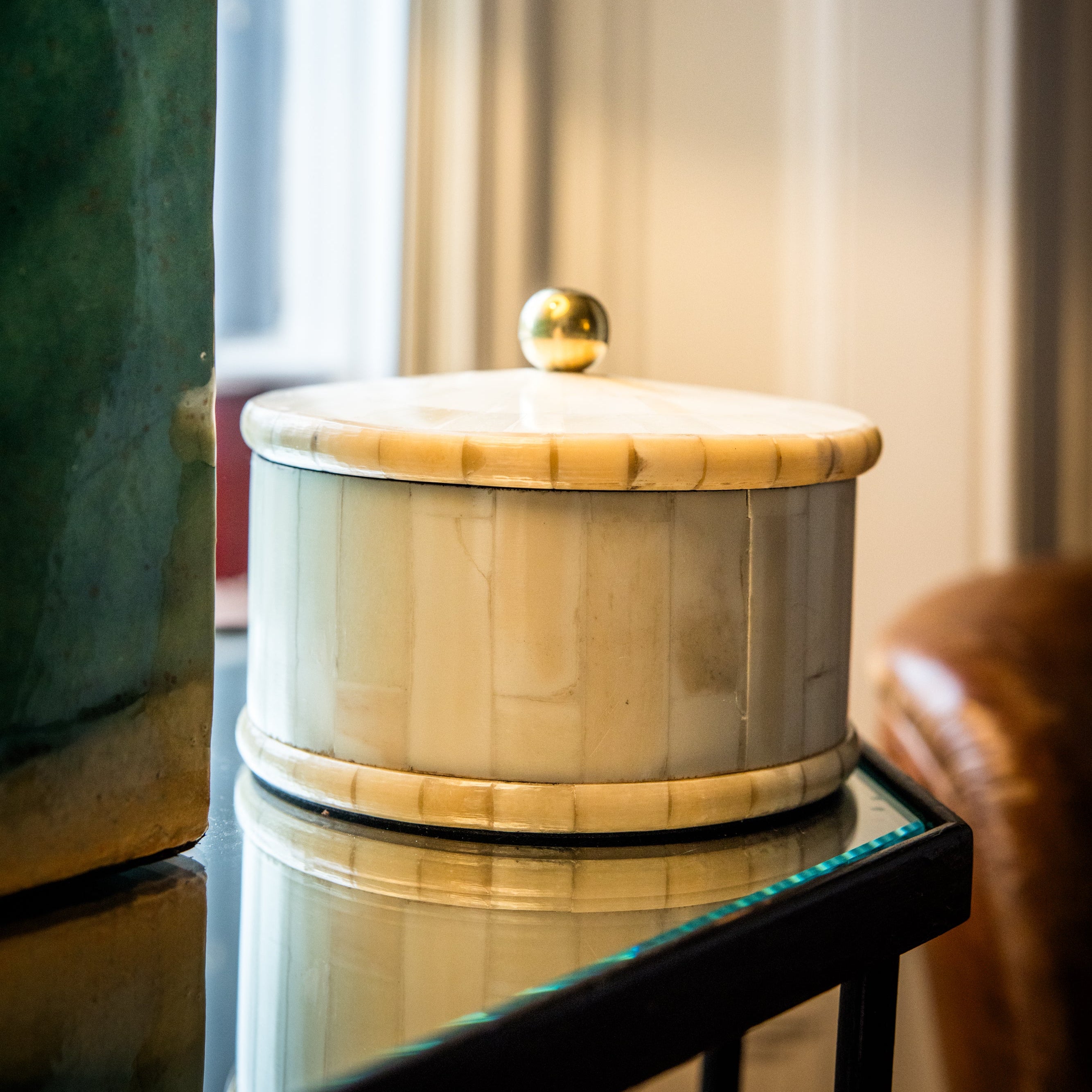 Round Bone Inlay Box | Beige & White – Tooka